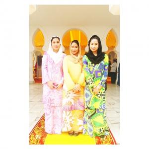 Cucu Agong Sultan Kedah/ Anak Raja DiHilir Perak